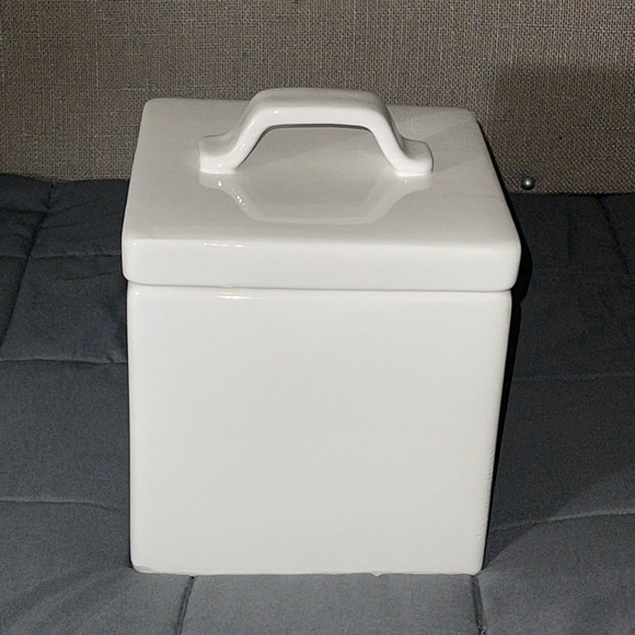 Williams Sonoma | Kitchen | Williams Somoma Signature White Porcelain ...